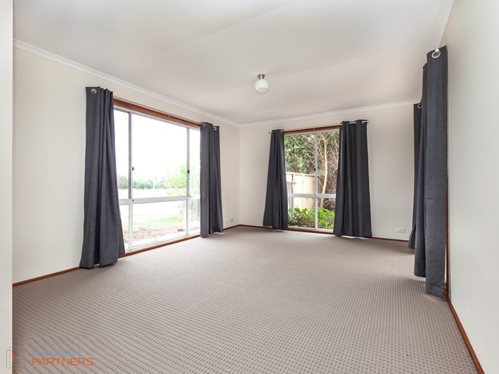 195 Clive Steel Avenue, Monash ACT 2904 - Hayman Partners