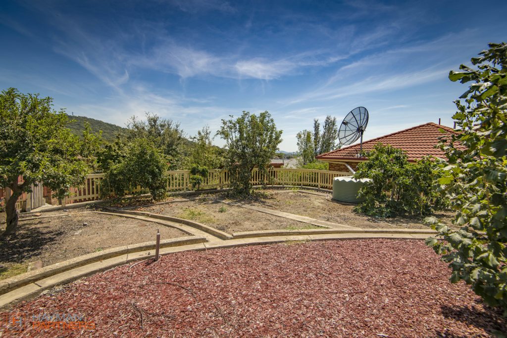 13 Heatherbelle Place, Karabar NSW 2620 - Hayman Partners